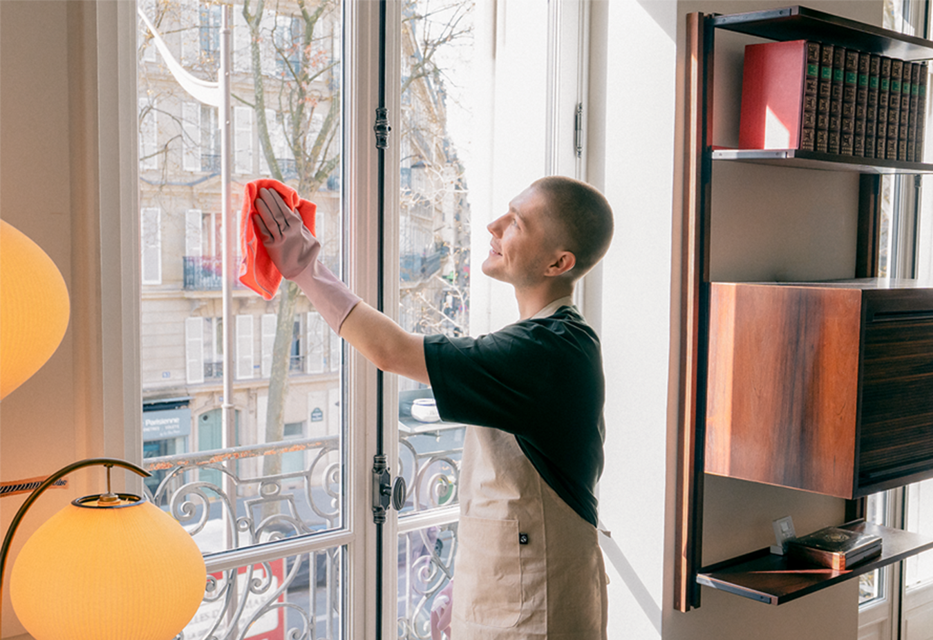 Window cleaner near me - Best window cleaning service - 7/7