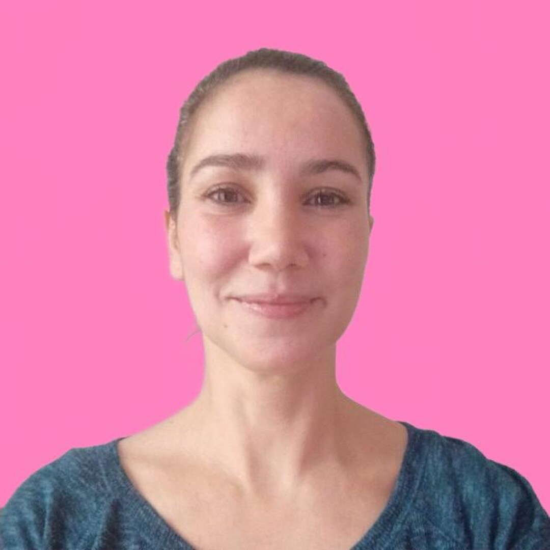 Femme de ménage Toulouse - Fadoua Az - Aide ménagère à domicile