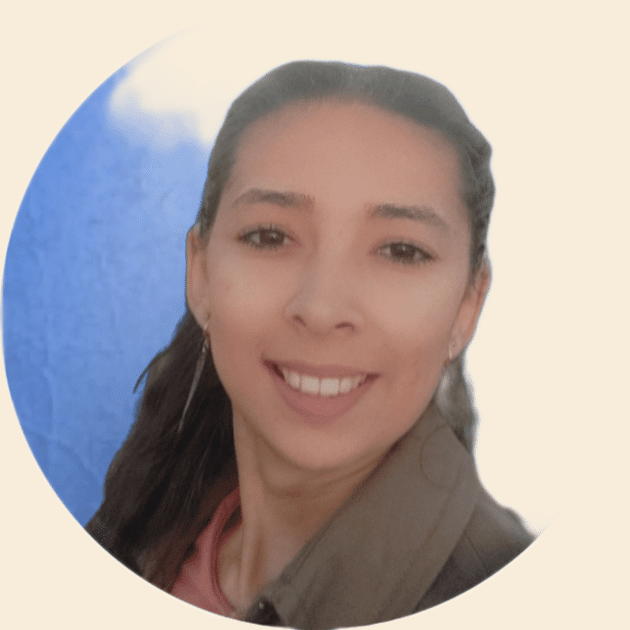 Babysitter, nounou à domicile Saint-Denis (département) - Lydia Bo